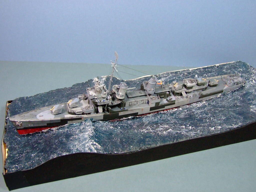 USS Spence DD-512, 1944 (Tamiya late-war conversion) - Ready for ...